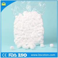 China Medical Disposable Cotton Wool Balls 0.2g-9g Sizes High Absorbency 100% Pure Cotton for sale