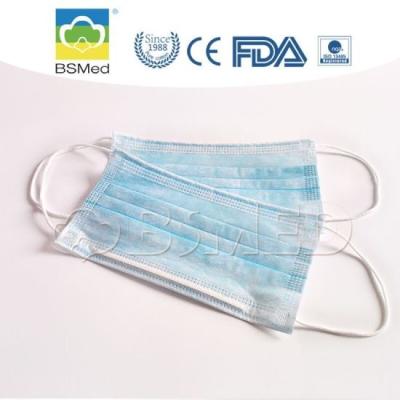 China Light Blue 3-Ply Earloop Surgical Face Masks - SPP 18G/20G/25G Material, International Standard Compliance for sale