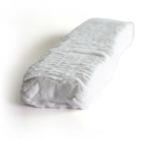 China Zig Zag Sterilized Surgical Cotton Wool - 25g to 1000g Rolls for Medical Wound Care and Swabbing for sale