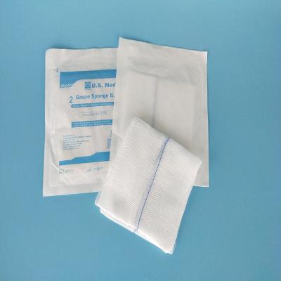 China Medical Gauze Swabs with X-Ray Detectable Thread - 100% Cotton, 4-16 Ply, 5-20cm Sizes for Hospital Use for sale