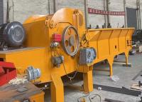 China Industrial Drum Wood Chipper Making Machine 110 Kw 30 * 30 * 5mm for sale