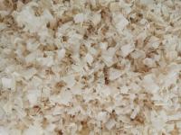 China Comfortable Wood Shavings Sawdust Moisture Absorption Widely Used For Poultry for sale