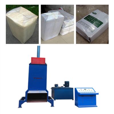 China 700*400*250mm 50 Bags/H Sawdust Packing Machine for sale