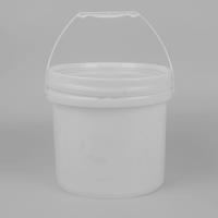 China Recyclable 5 Gallon Food Grade Buckets With Snap On LidS for sale
