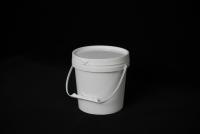 China Metal Handled Food Grade Plastic Buckets For Safe Freezer Storage In White / Other Colors for sale