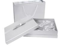 China Custom Cardboard Boutique Box , High Durability Custom Jewelry Fold Box for sale