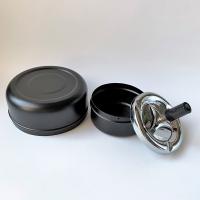 China Light Weight 8cm Diameter Round Zinc Ashtray Multiple Colors With Cover for sale