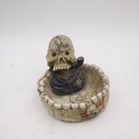 China Resin Skull Ashtray Halloween Skeleton Head Cigarette Holder Novelty Home Bar Decoration 10cm for sale