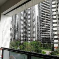 China Unobstructed Nature View Invisible Balcony Grille With Durable 304/316 Steel Wires for sale