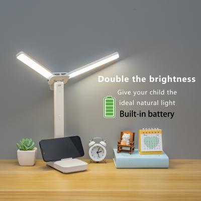 China Three-level Brightness Adjustment LED Table Lamp Providing Lighting Solution for Work Study and Relaxation Environments for sale