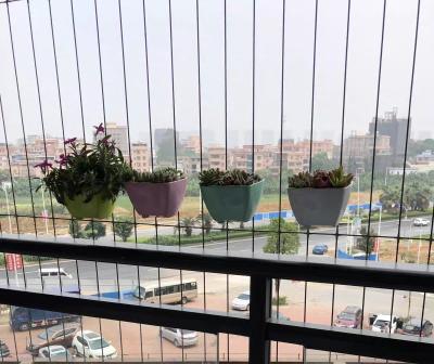 China Invisible Grill  Flower Pot Accessories 36pcs Suitable for Balcony Invisible Grille Wire for sale