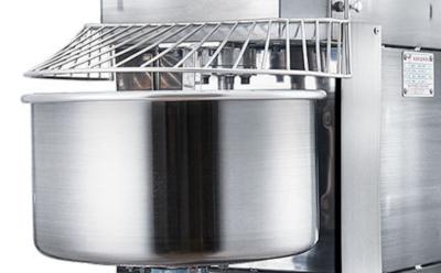 China GD-SD40 Intelligent Varible Speed Bakery Spiral Mixer 40L 3000W 200R Per Min for sale