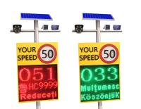China LPR Traffic Radar Speed Sign with License Plate Recognition - 24.125GHz Doppler Radar, 0-250 Km/h Range, Solar/220V Power for sale