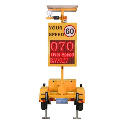 China Solar Trailer LPR Radar Speed Limit Sign with 24.150GHz Frequency and 2.7M Mobile Cart - Stores 20,000 Records for sale