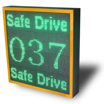 China LPR Solar Speed Sign with 640×640mm LED Display and 0-250 km/h Speed Range for Traffic Safety for sale
