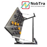 China LED Arrow Board Traffic Signs with 7 Sequential Work Status and Wireless Control for sale