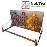 China Solar LED Traffic Arrow Board with 500m Visibility, 25 Lamps, Wireless Remote Control for Road Safety for sale