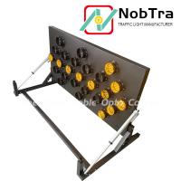 China Solar/Battery Powered Wireless LED Arrow Board with 25 Lamps, 12 Working Modes and 500m Visibility for sale