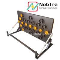 China Solar-Powered LED Arrow Board with 25 Amber LEDs and 500m Visibility for Traffic Control - 1.2m to 1.8m Sizes Available for sale
