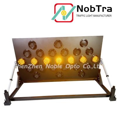 China Yellow LED Message Display Trailer Mount Arrow Sign With CE Certificate for sale