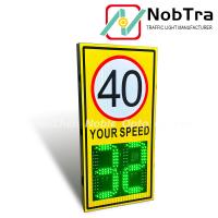 China IP54 Weatherproof Solar Powered Radar Speed Signs with Weatherproof Design and LED Display for sale