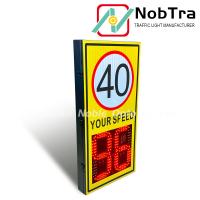 China Sun-Powered Speed Detection Displays Solar 12VDC Or Mains Power 220VAC Suitable for 40-60 Degree Celsius Environments for sale