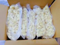 China Wholesale Garlic with Fresh Taste and Long Shelf Life Frozen Garlic for sale