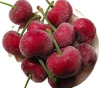 China Sinocharm HACCP OEM Brands Factory Price Pitless Wholesale IQF Frozen Fresh Sour Cherry Fruit From China for Dessert for sale