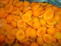 China High Quality IQF Frozen Apricot Halves Hot Sales for Wholesale and Retail Factory Price Water Preservation Bulk Packaging for sale