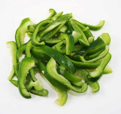 China New Seasons IQF Frozen Fresh Green Bell Pepper Strip Frozen vegetables for sale