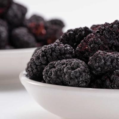 China Sinocharm HACCP New Season Premium Organic Brix 10-11 Frozen Fruits Wholesale Price IQF Frozen Whole Mulberry for Jam for sale