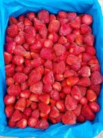 China Premium Quality IQF (Individually Quick Frozen) Strawberries Fruit Frozen Fruits for sale