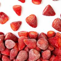 China The Rigorously Tested High Quality Frozen Strawberry IQF Fruit for Catering Industry for sale