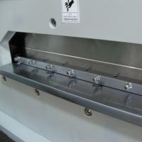 China PCB V-Cut Machine 450mm cutting PCBA ,  FR4 , LED linght bar , Alum board for sale
