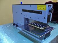 China Aluminum Pneumatic Pcb Depaneling Machine,Pcb Punching Machine With Round Knives,CWVC-2L for sale