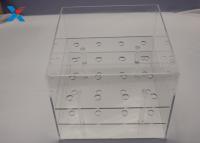 China Transparent  Acrylic Flower Box 16 Holes With Lid For Roses Flowers for sale