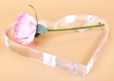 China Clear Heart Shape Acrylic Display Stands Roses Love Frame Tabletop Rack For Desktop for sale