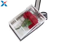 China Custom Luxury Clear Acrylic Flower Box 9 * 9 * 15cm 7 * 7 * 10cm Light Weight for sale