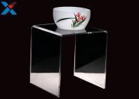 China Jewelery Necklace Acrylic Display Stands Clear Plexiglass Display Table for sale