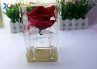 China Valentine ' S Fresh Rose Transparent Gift Box , Acrylic Flower Case Chemical Resisdence for sale