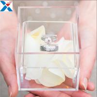 China Clear Ring Holder Led Acrylic Display Case Flowers Gift Box Customized Logo for sale