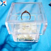 China Clear Ring Holder Led Acrylic Display Case Flowers Gift Box Customized Logo for sale