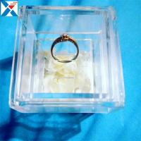 China Clear Ring Holder Led Acrylic Display Case Flowers Gift Box Customized Logo for sale