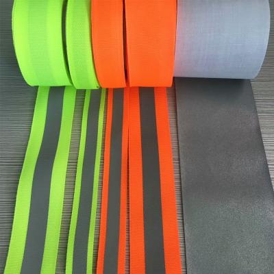 China Safety Reflective Straps 5cm Width x 100m Length with >400cd/lxm² Reflectivity for Backpacks and Safety Gear for sale