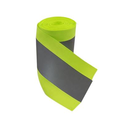 China Flame Retardant Reflective Webbing Straps 1-5cm Width with 380cd Reflectivity for Safety Equipment for sale