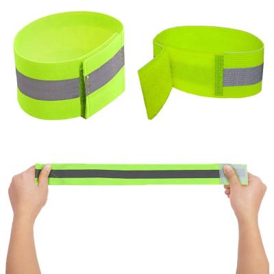 China Fluorescent Orange Reflective Armbands 5cm Width with 250-330cd/lx.m² Coefficient for Running Safety for sale