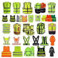 China EN471 Class 2 High Visibility Safety Jacket with 5cm Reflective Tape - 3-in-1 Design for Construction and Riding for sale