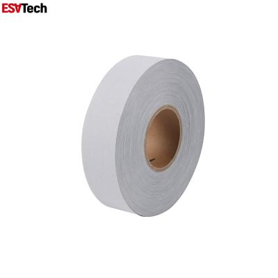 China EN20471 Certified Silver Reflective Tape - 25 Wash Cycles, 400cdl Reflectivity, 0.5-100cm Width for sale