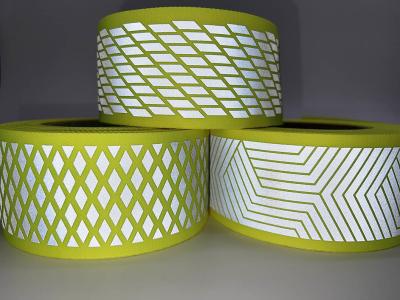 China Silver Reflective Heat Transfer Tape 0.5-100cm for Clothing EN ISO20471 for sale