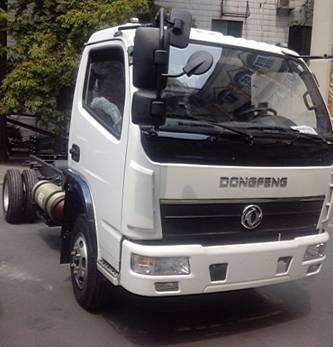 China Euro4 120HP Dongfeng 4x2 Camions CNG EQ1043TKN Cargo Truck for sale
